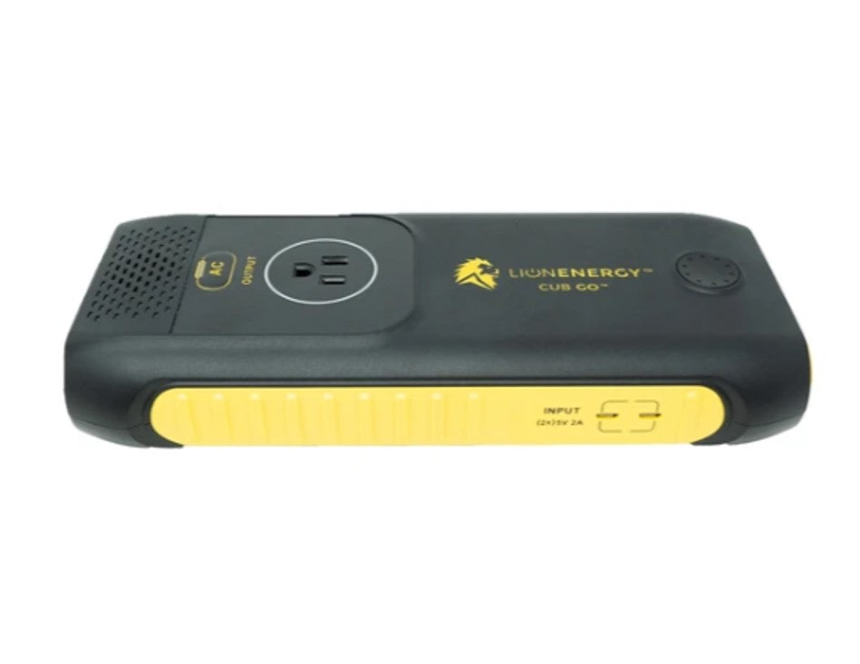 LionEnergy Lion Cub GO Portable Power Bank + GO 20 Solar Panel ...